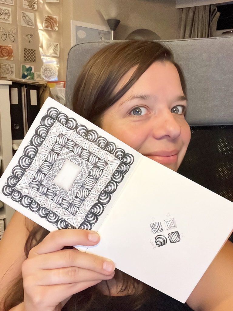 Zentangle Project Pack 27 – Fragments and Reticula - Ivy's Corner